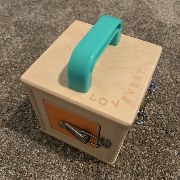 LOVEVERY | Toys | Lovevery Wooden Lock Box Latches Hook The Realist ...